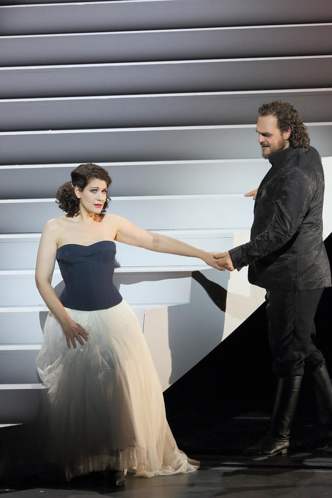 STRAUSS, Arabella — Munich - Forum Opéra